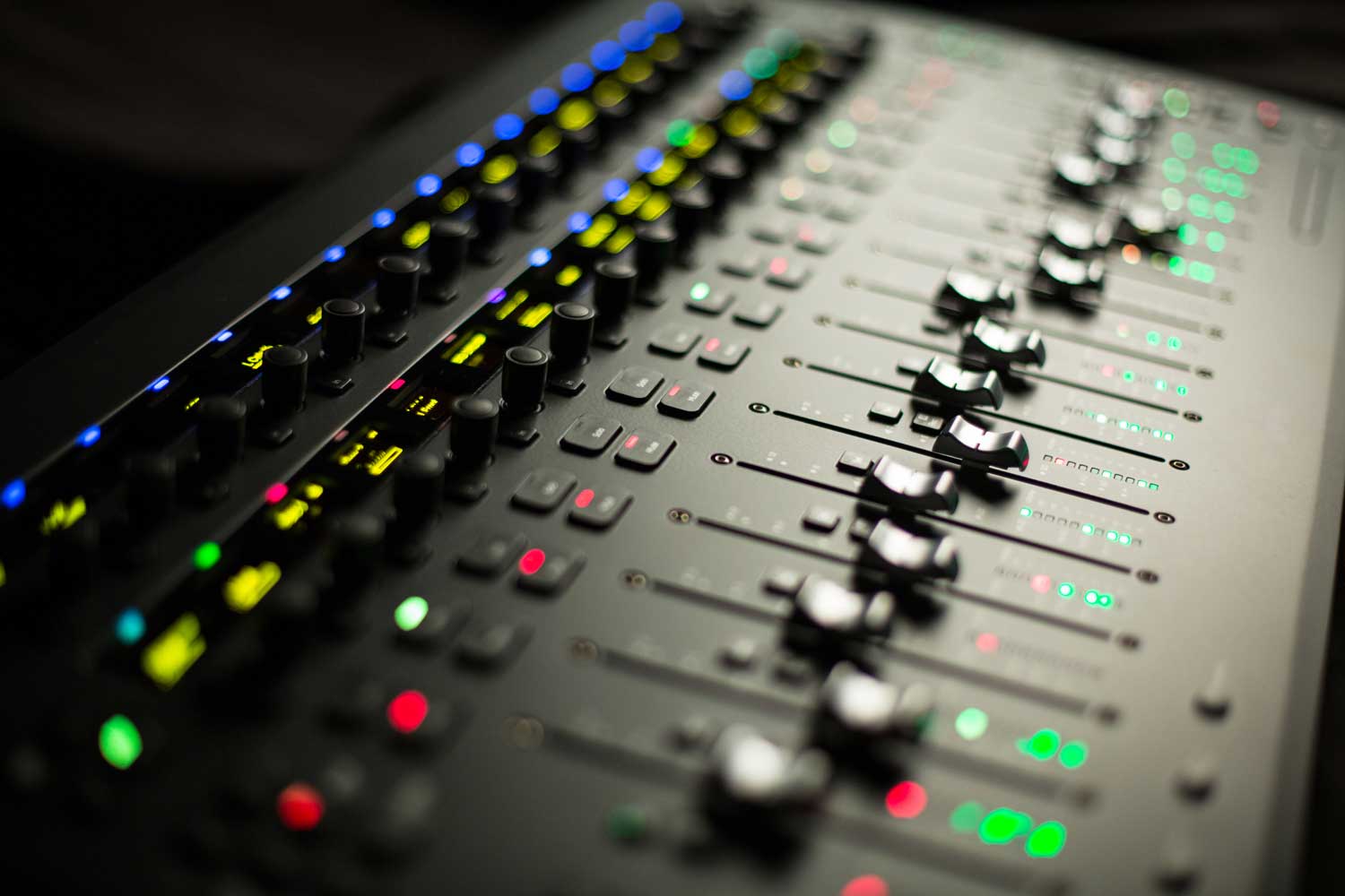 Avid Pro Tools S3 Control Surface | KMR Audio