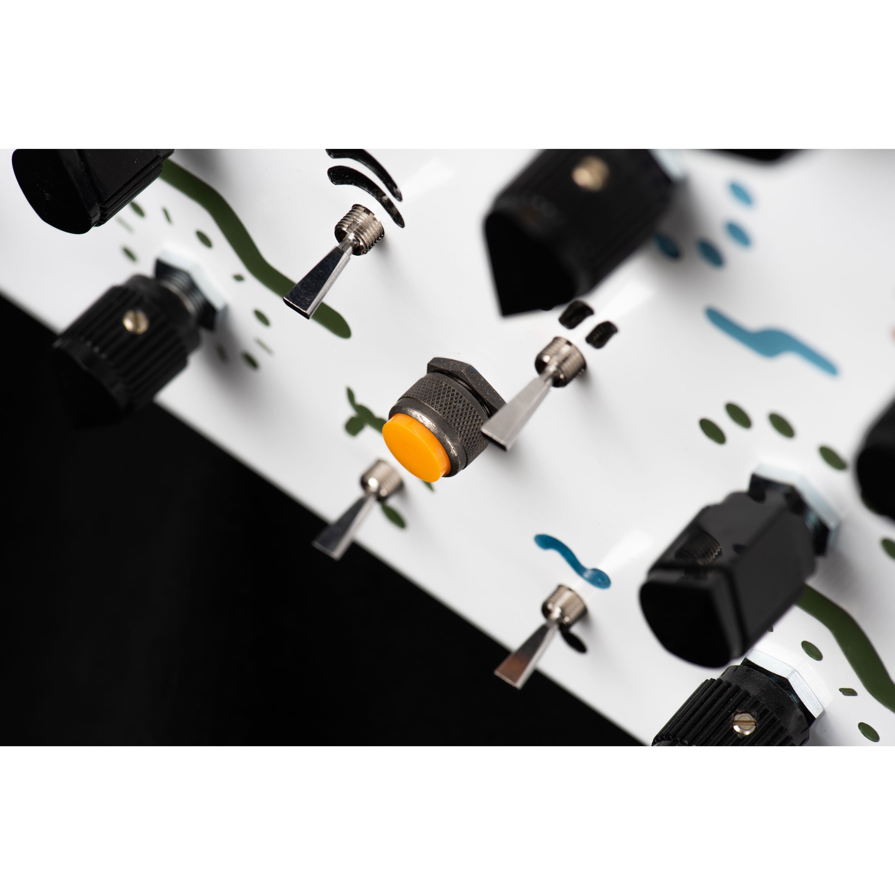 Terry Audio CEQ, White | KMR Audio